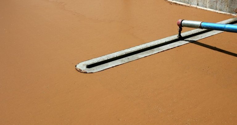 Béton coloré: Avantages, Usages, Prix - REFORMEX